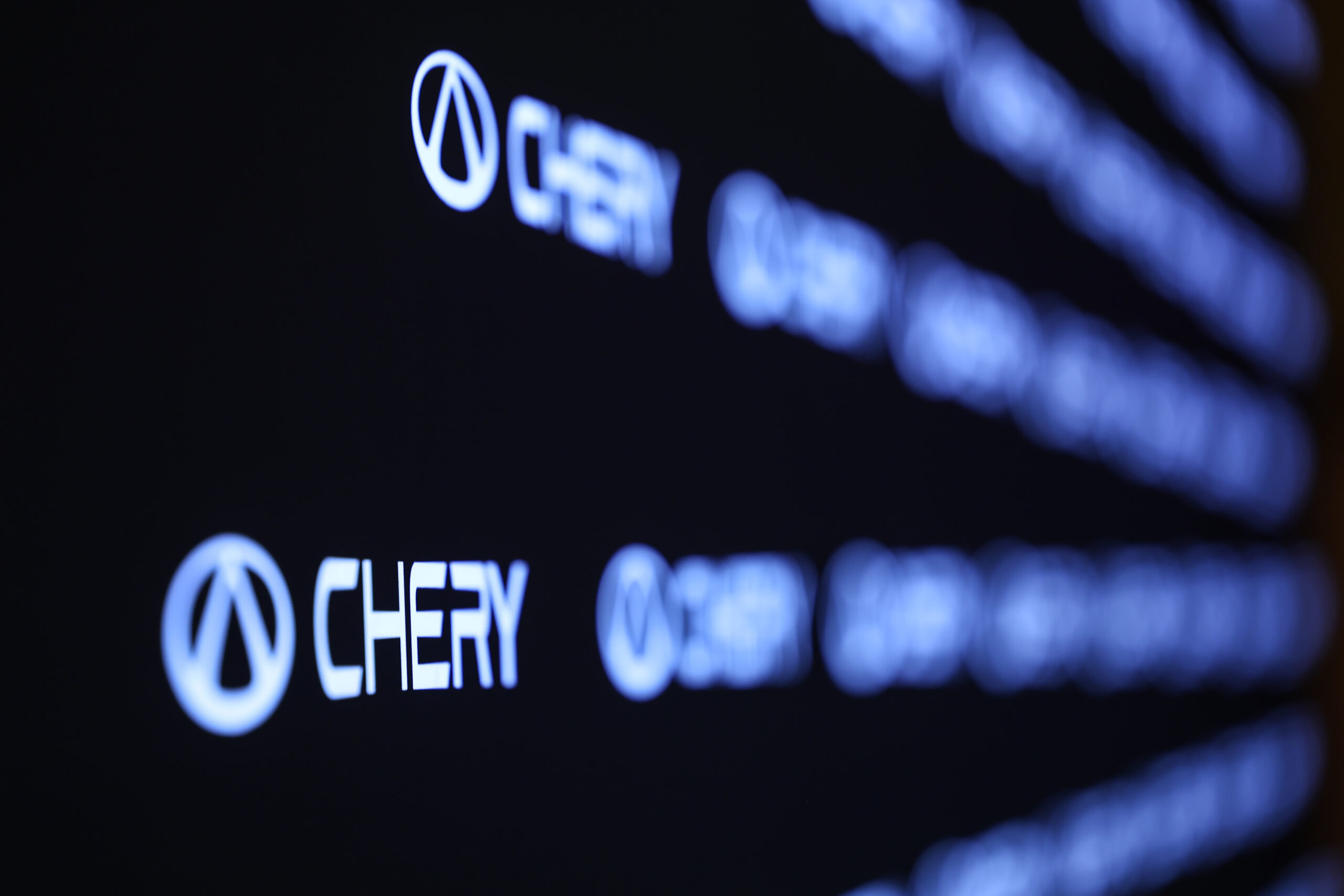 Chery își consolidează prezența în România. 30 de dealeri la nivel ...